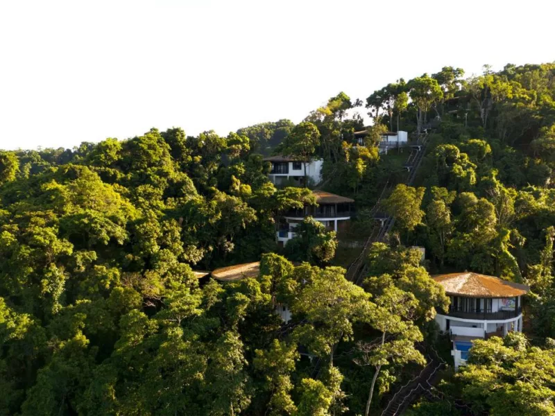 LIHIM RESORTS | המרכז למטייל הפיליפינים