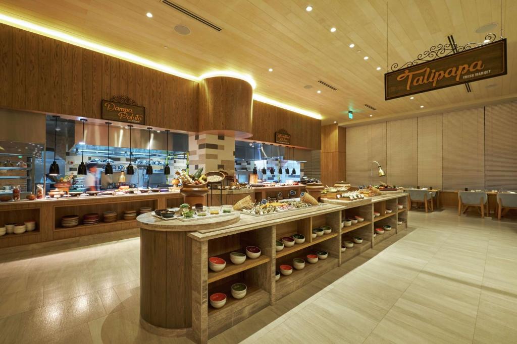 Hilton Manila Newport World Resorts | המרכז למטייל הפיליפינים